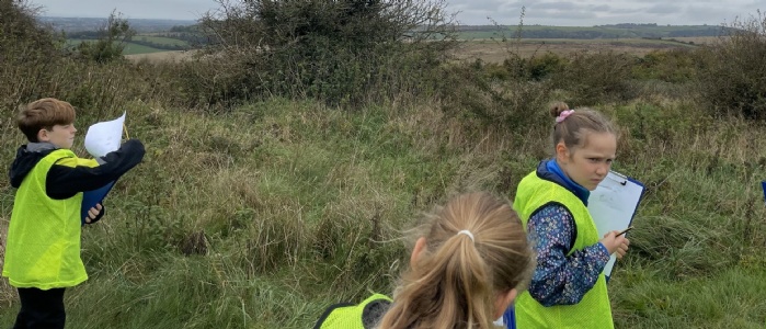Seaside Primary School - Y4 Science Trip to Lancing Ring